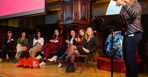 Will you win the UvA thesis prize 2026?